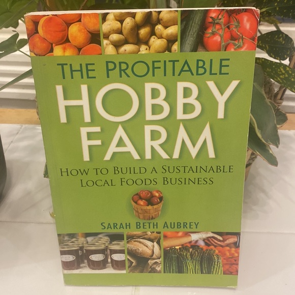 Howell Book House, Wiley Publishing | Other | The Profitable Hobby Farm How To Build A ...